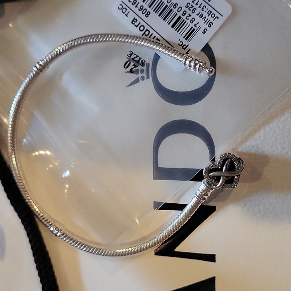 Pandora | Jewelry | Pandora Duo One Size Heart Pave Bracelet Bagged Box ...